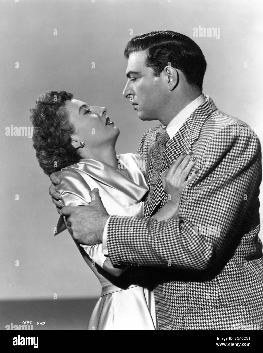 Barbara stanwyck portrait hi-res stock photography and images - Alamy