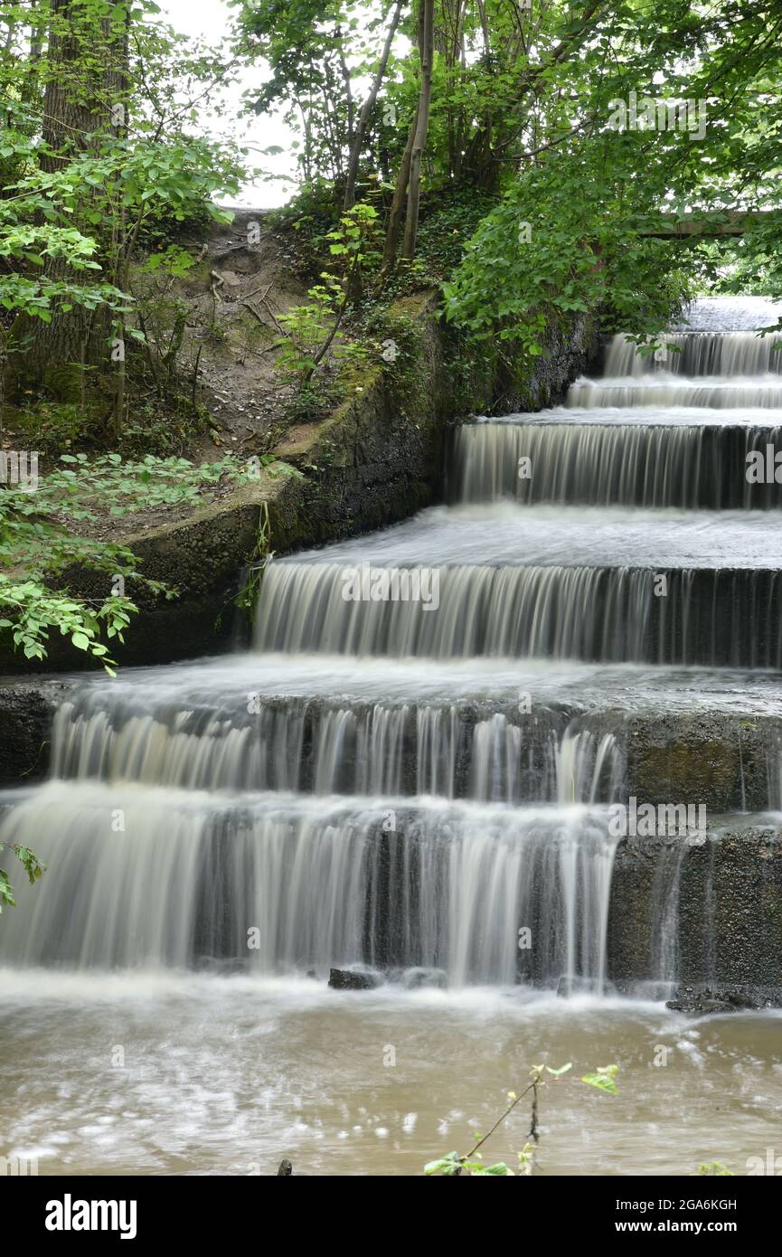 Bedelands Waterfall, Burgess Hill Mid Sussex Stock Photo - Alamy