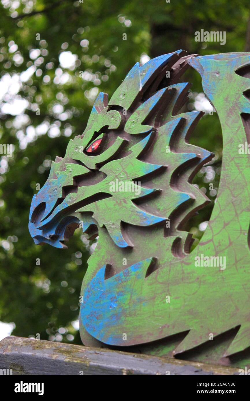 Positive dragon hi-res stock photography and images - Alamy