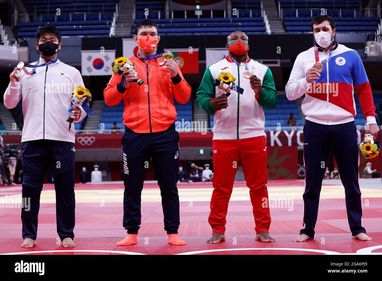 Judo olympics men hi-res stock photography and images - Alamy