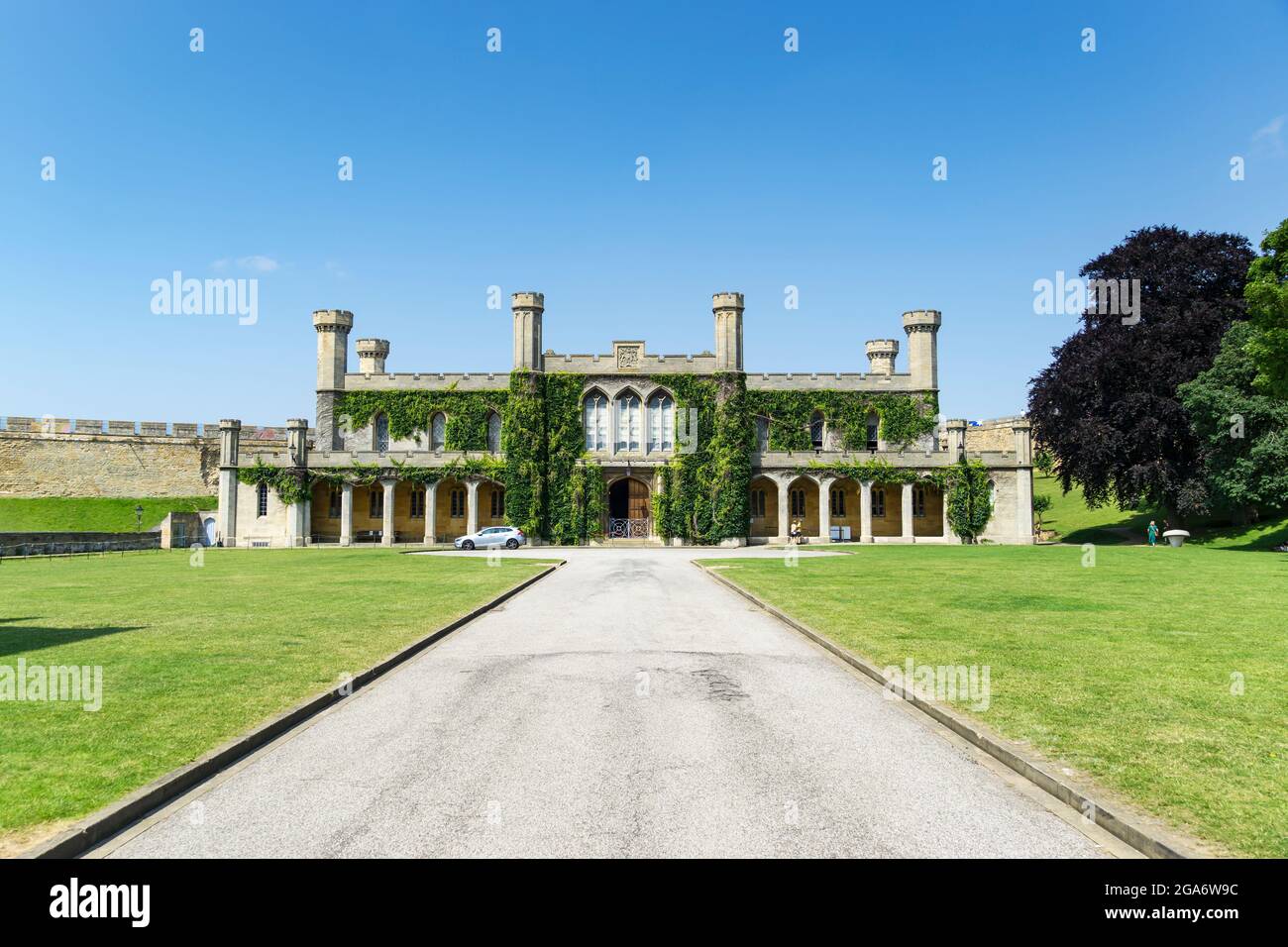 Lincoln Crown Court within Lincoln castle grounds Castle hill ...