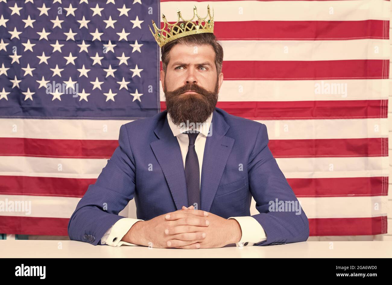 Man crown spirit hi-res stock photography and images - Alamy