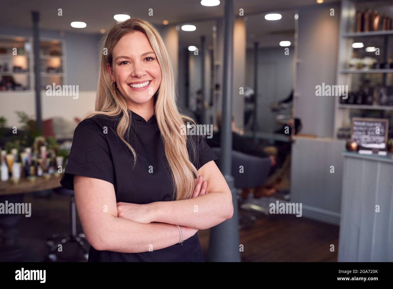 Female business owner in hair salon hi-res stock photography and images ...