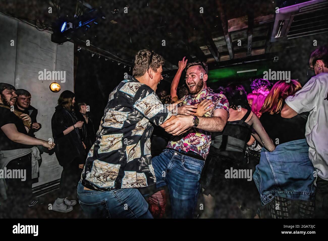 Mosh pit hi-res stock photography and images - Alamy