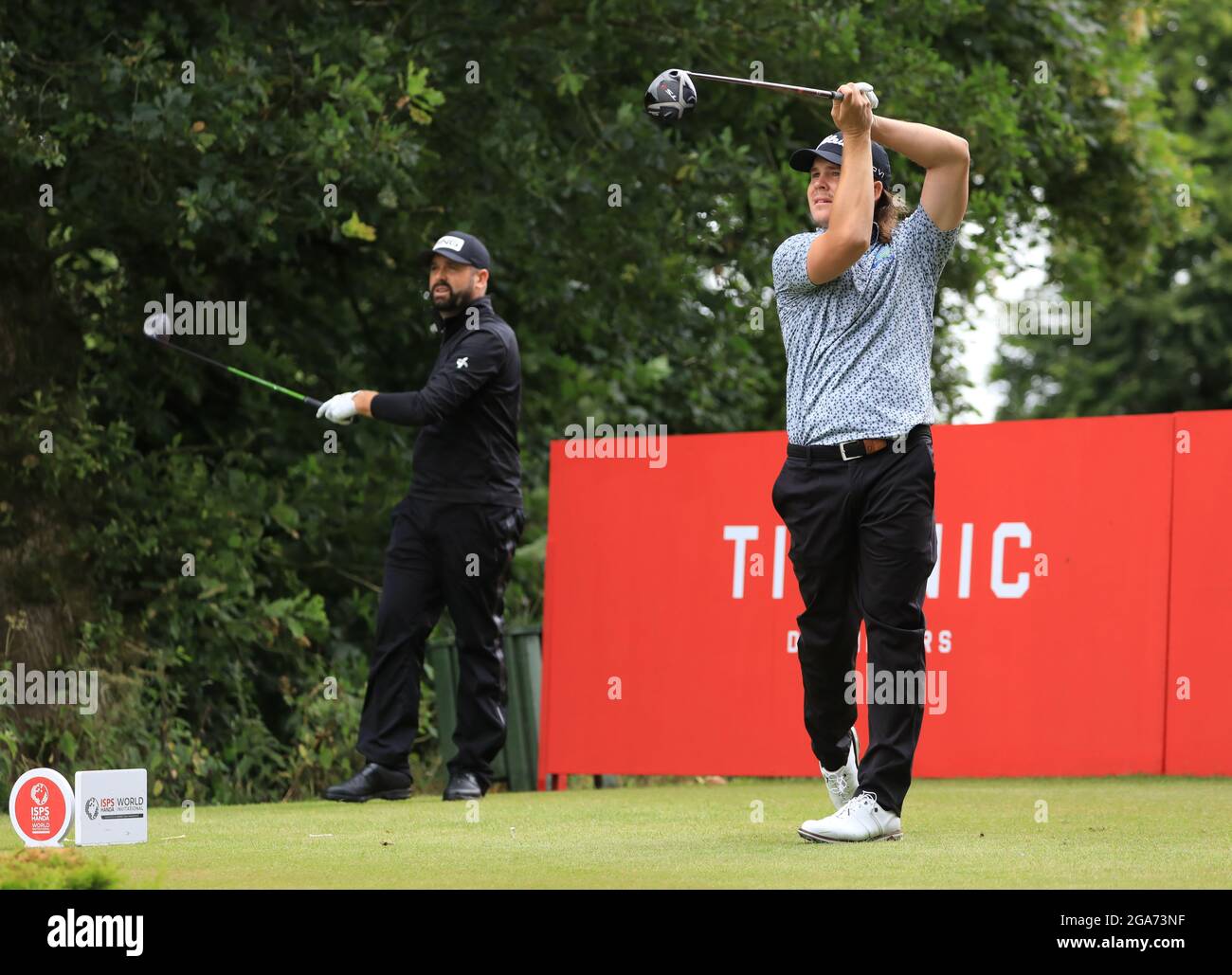 AustraliaÕs Jake McLeod (right) and EnglandÕs Matthew Baldwin on day ...
