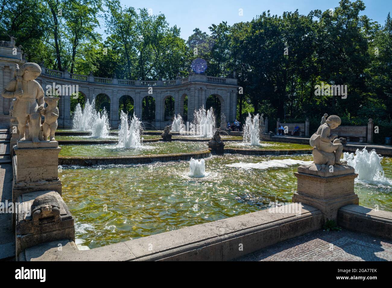 Historic fountains germany hi-res stock photography and images - Alamy