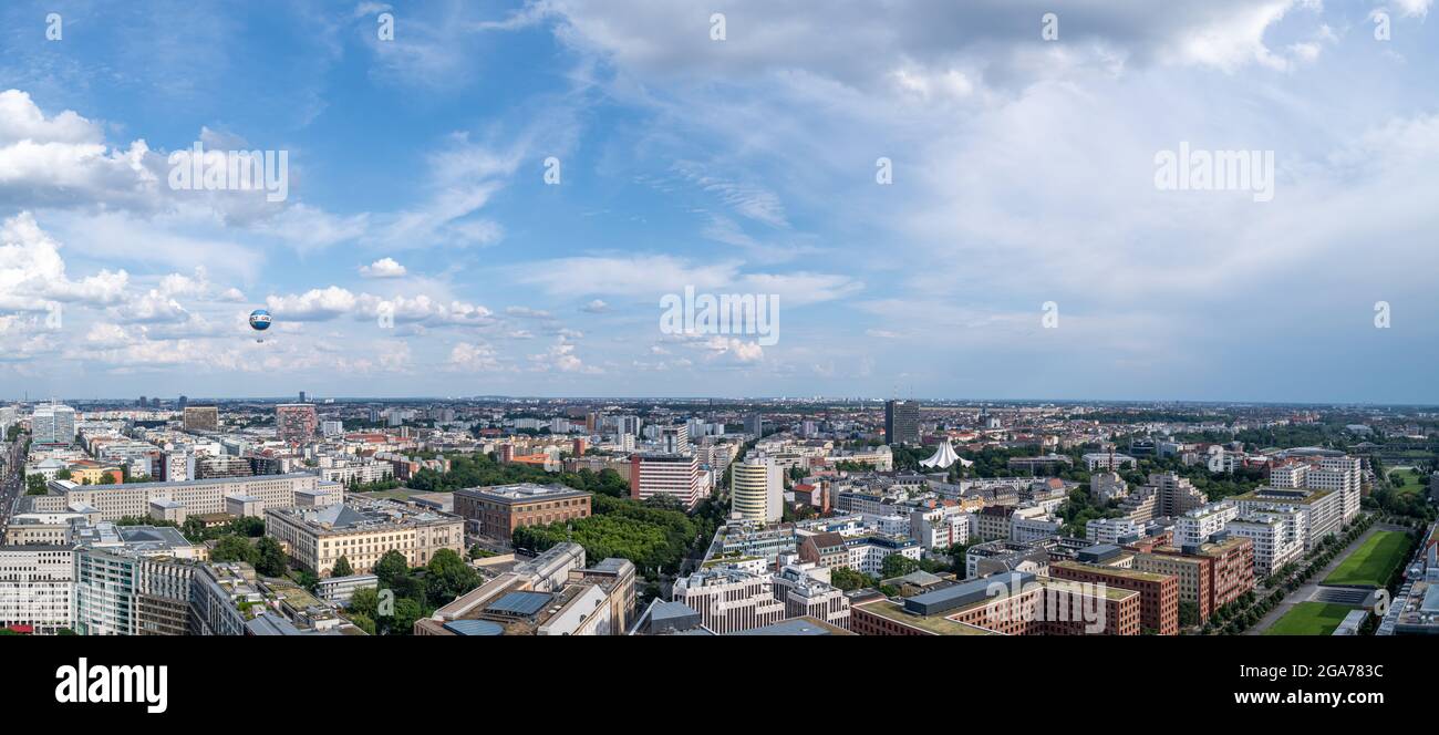 Large panorama photos of the city of Berlin in nature and high up in ...