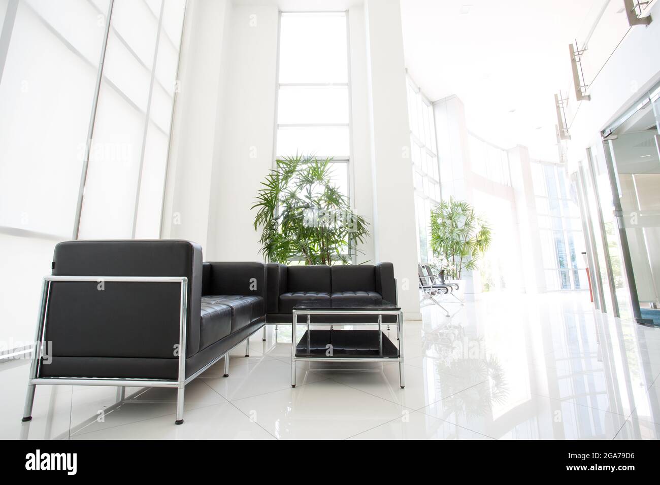 Wide angle reception hi-res stock photography and images - Alamy