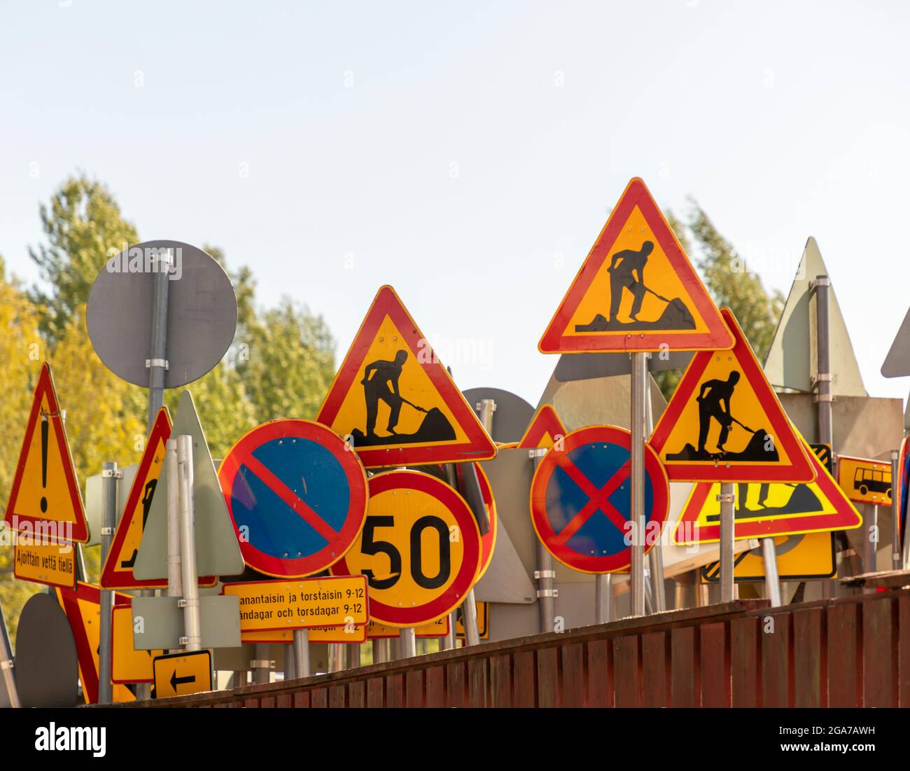 Finnish traffic signs hi-res stock photography and images - Alamy