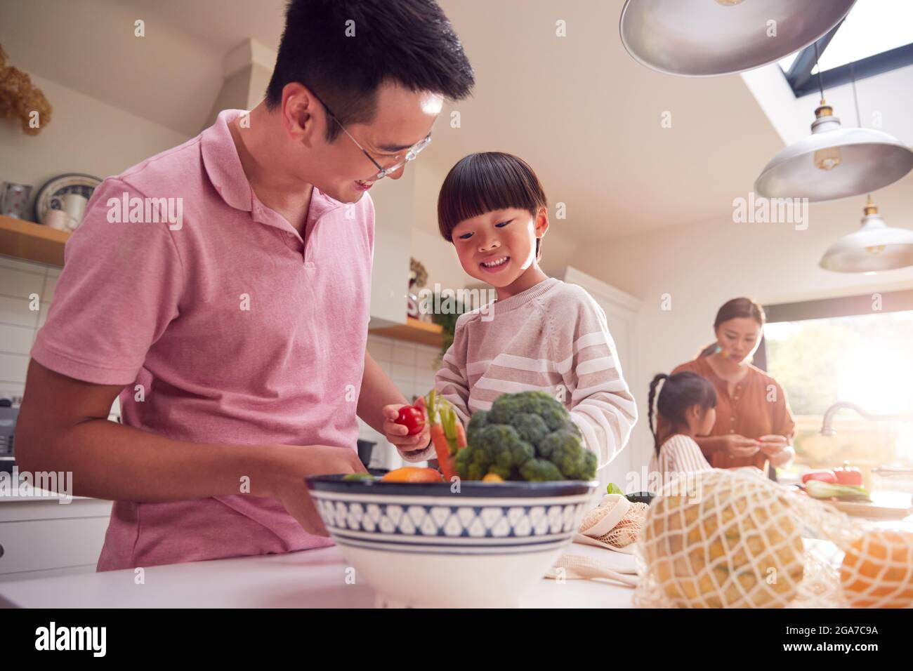 Mother son preparing ingredients hi-res stock photography and images ...