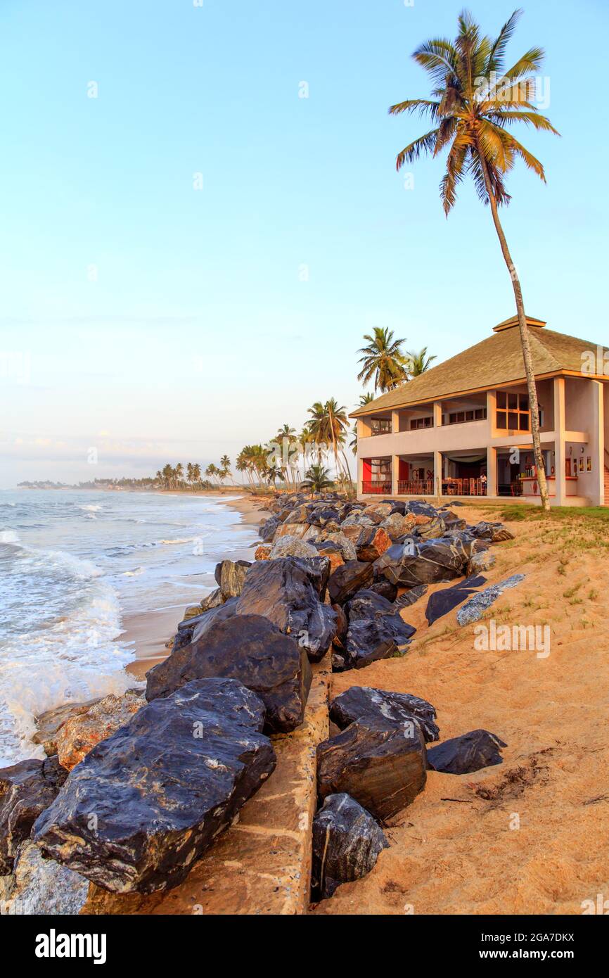 Ghana beach sunrise hi-res stock photography and images - Alamy