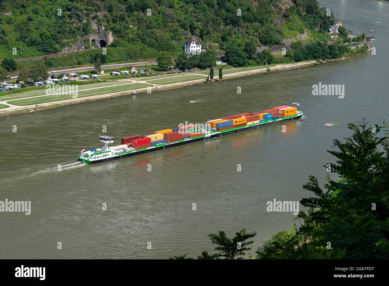 Barge carrying water hi-res stock photography and images - Alamy
