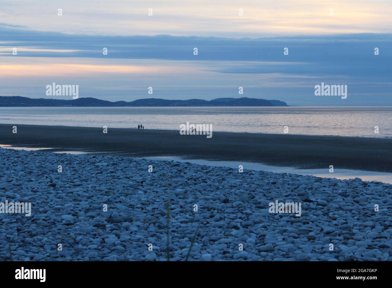 Slight sea waves hi-res stock photography and images - Alamy