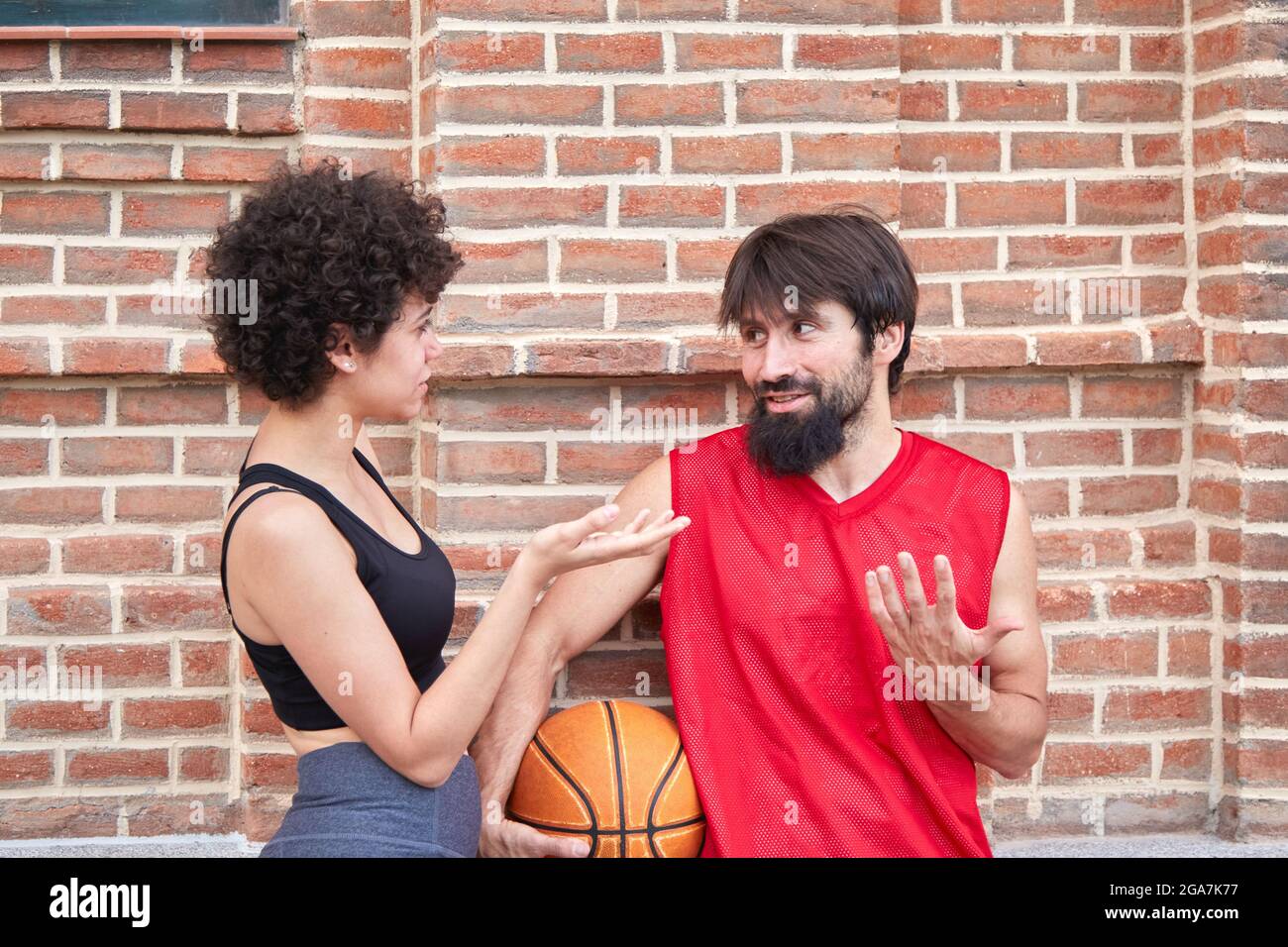 Basketball talking hi-res stock photography and images - Alamy