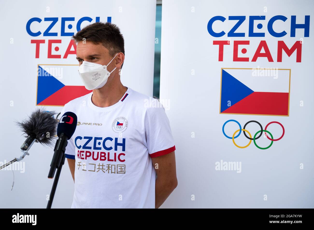 Pentathlete hi-res stock photography and images - Alamy