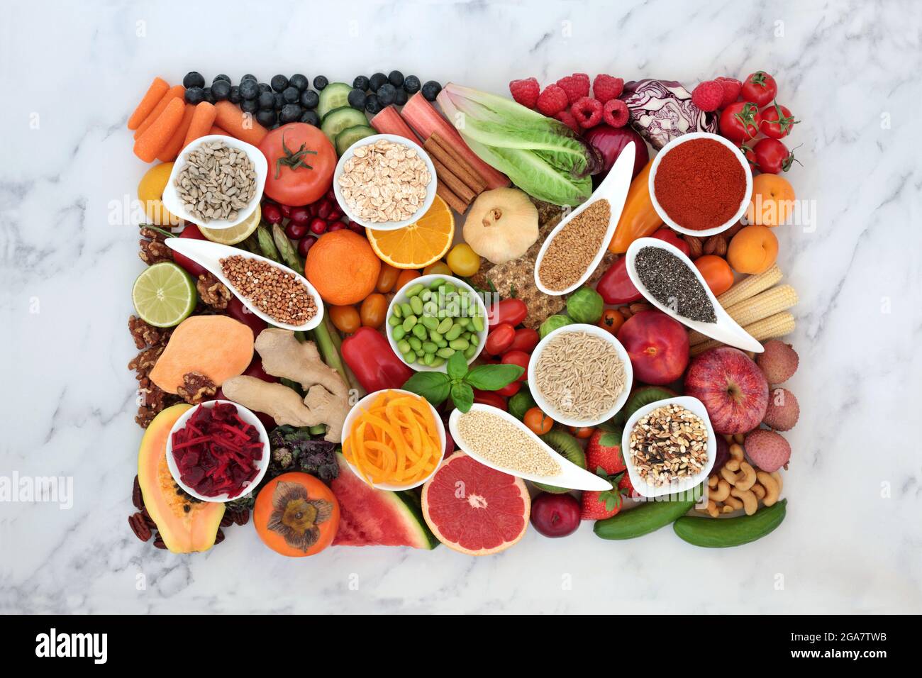 Healthy clean eating vegan food high in antioxidants that neutralise ...