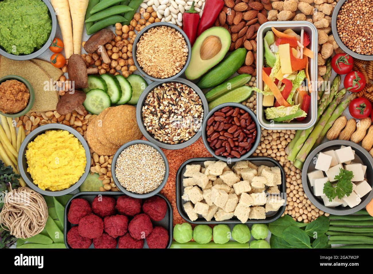 Low cholesterol vegan health food with plant based foods high in ... Low cholesterol vegan health food with plant based foods high in ...