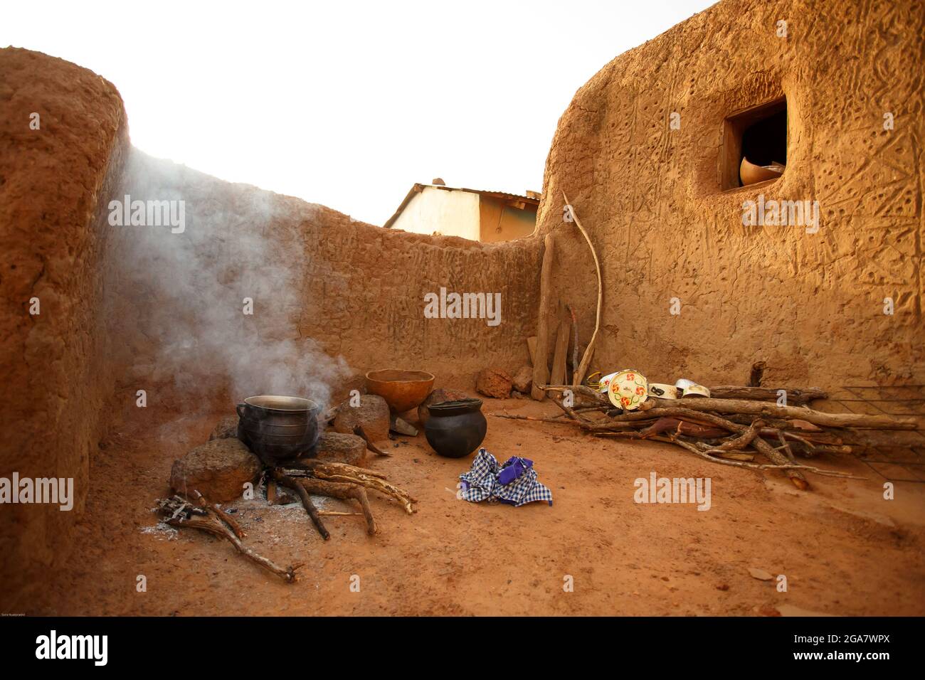Food cooking in native african traditional style, Ghana Stock Photo - Alamy
