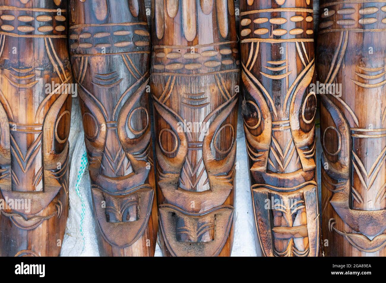 Mayan wood craft hi-res stock photography and images - Alamy