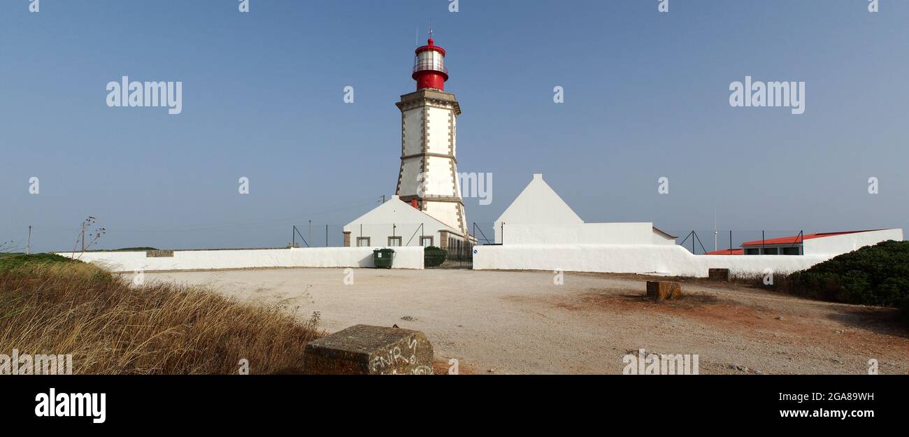 Cape Espichel Lighthouse, built in 1790, Cabo Espichel, Portugal Stock Photo - Alamy