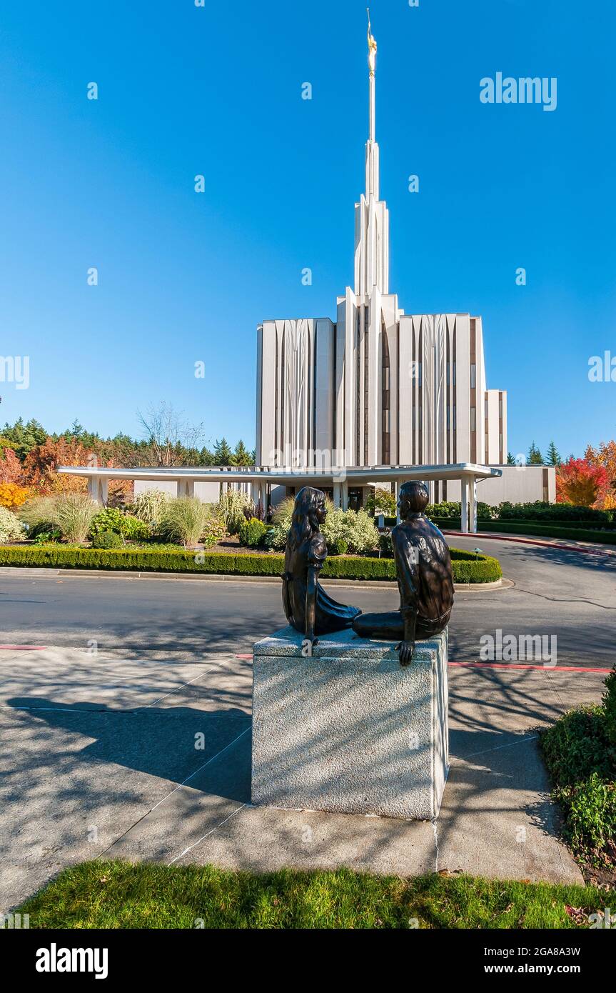 Jesus statue mormon church hi-res stock photography and images - Alamy