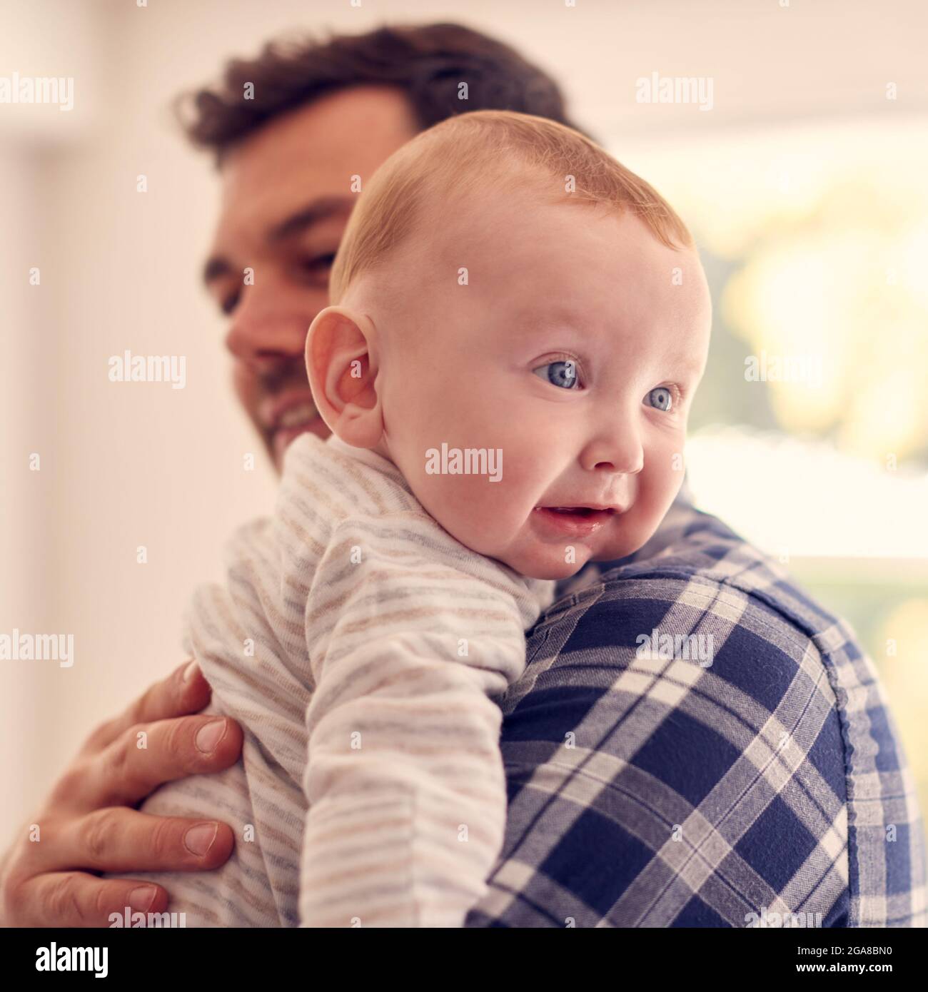 Cuddle shoulder hi-res stock photography and images - Alamy