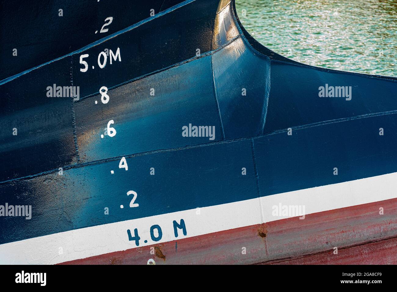 Bulb bow hi-res stock photography and images - Alamy