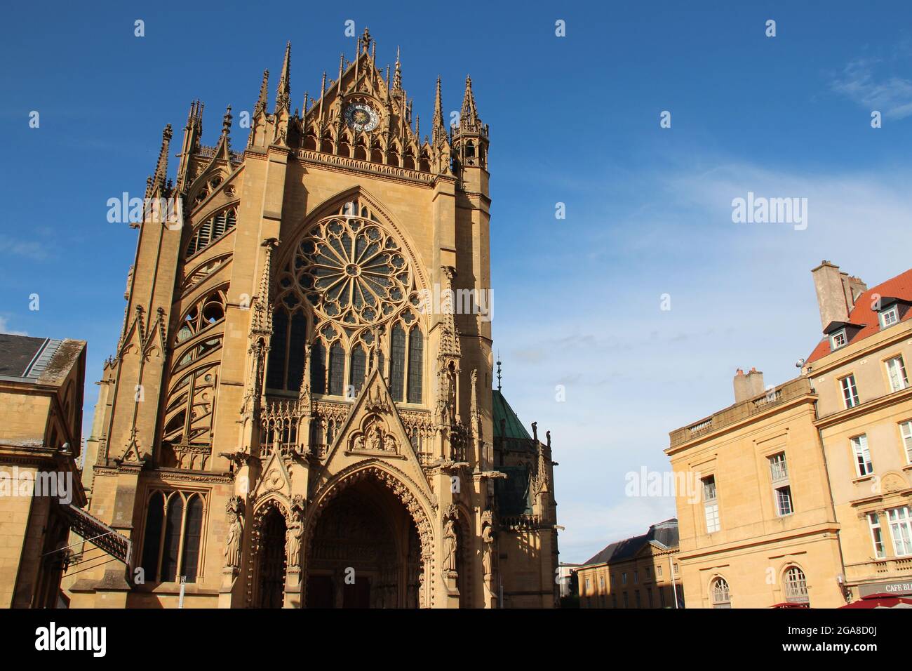 Metz cathedral gothic facade hi-res stock photography and images - Alamy