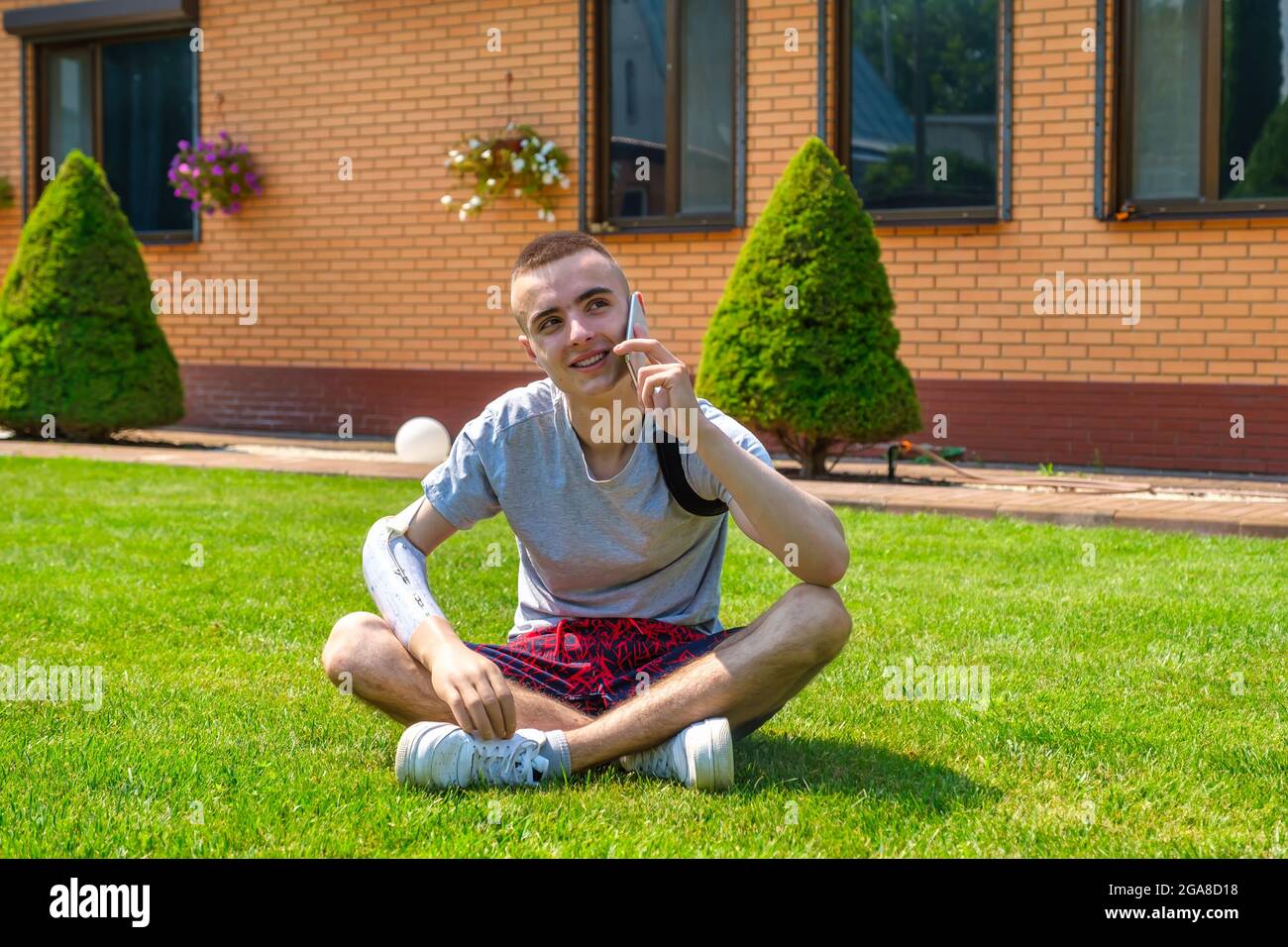 Amputee and arm hi-res stock photography and images - Alamy