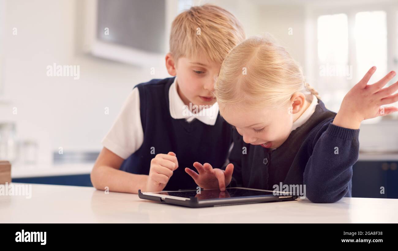 Kitchen counter school in hi-res stock photography and images - Alamy
