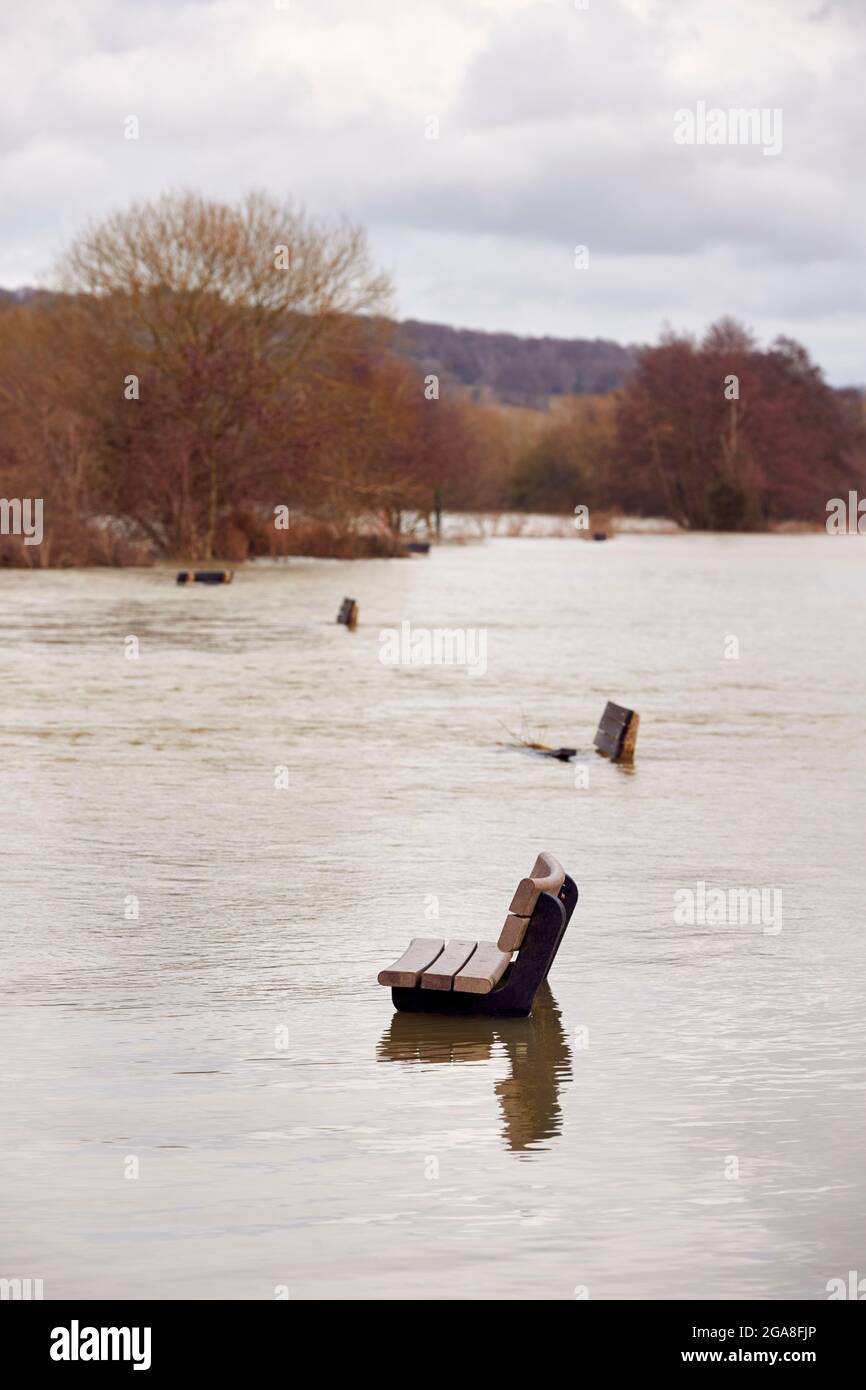 Benches Submerged As River Thames Floods And Bursts In Banks In UK ...