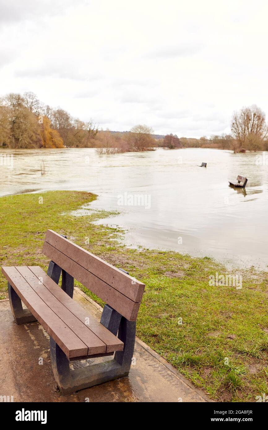 Benches Submerged As River Thames Floods And Bursts In Banks In UK ...