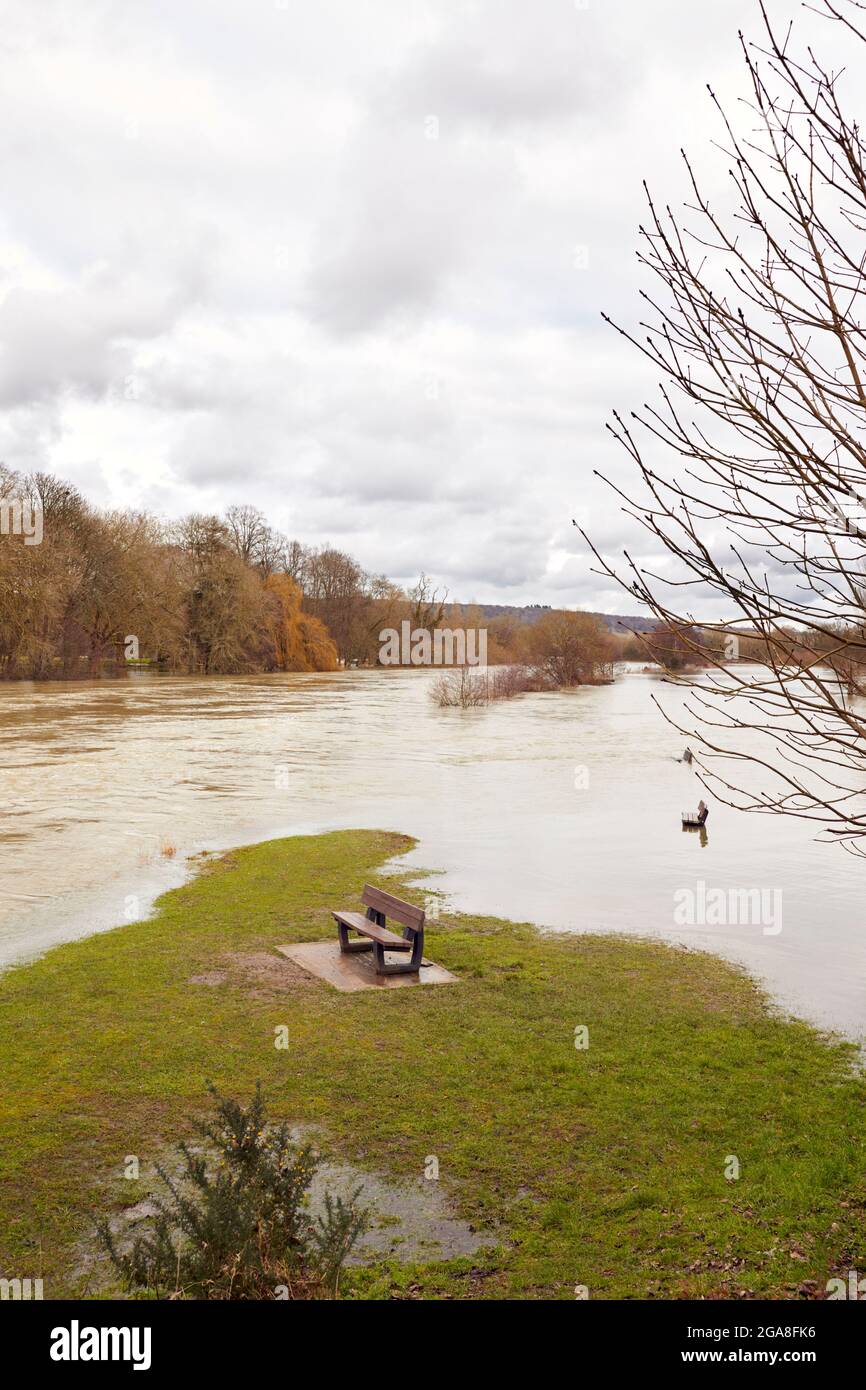 Benches Submerged As River Thames Floods And Bursts In Banks In UK ...