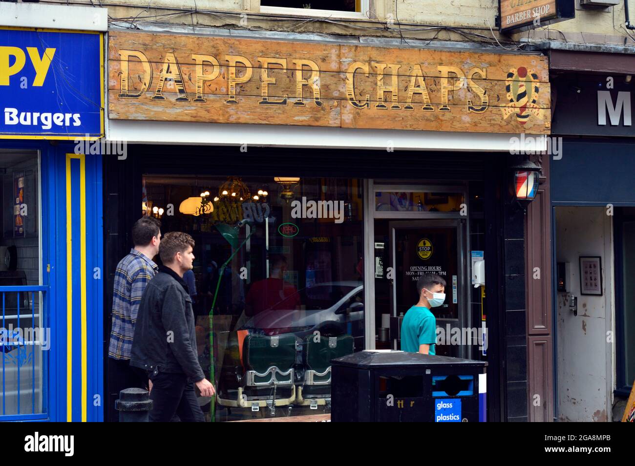 South division street hi-res stock photography and images - Alamy