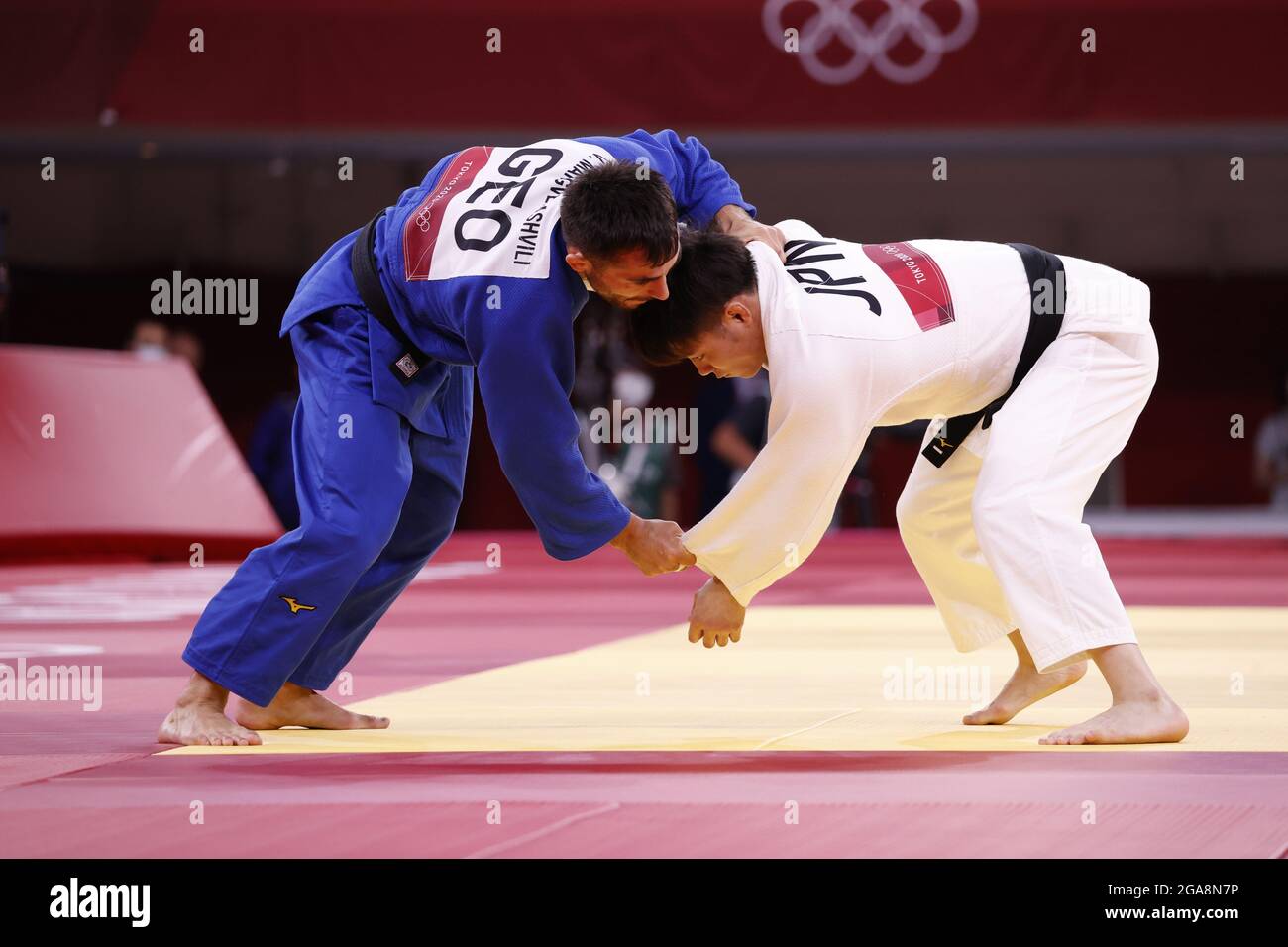 MARGVELASHVILI Vazha (GEO) 2nd Silver Medal, Hifumi ABE (JPN) Winner ...