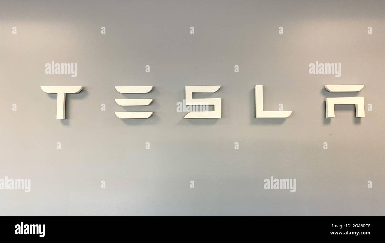 Tampa, FL USA - May 31, 2020: The Tesla Sign at the entrance of the ...