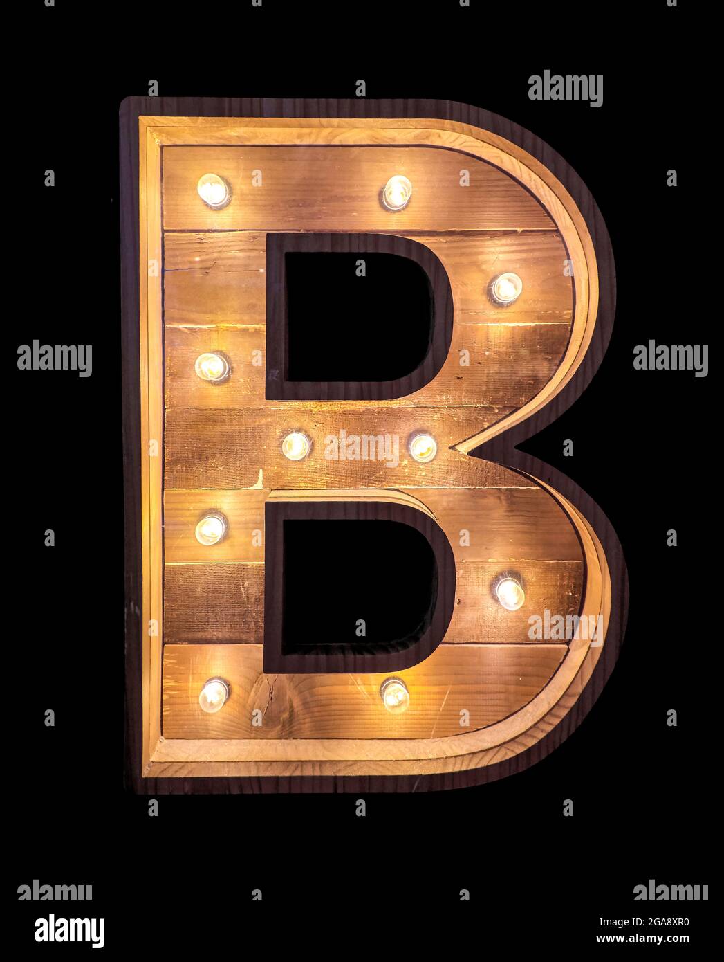 Wooden retro lamp bulb font letter B Stock Photo - Alamy