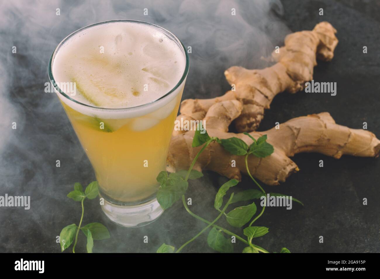 A glass of ginger beer Stock Photo - Alamy
