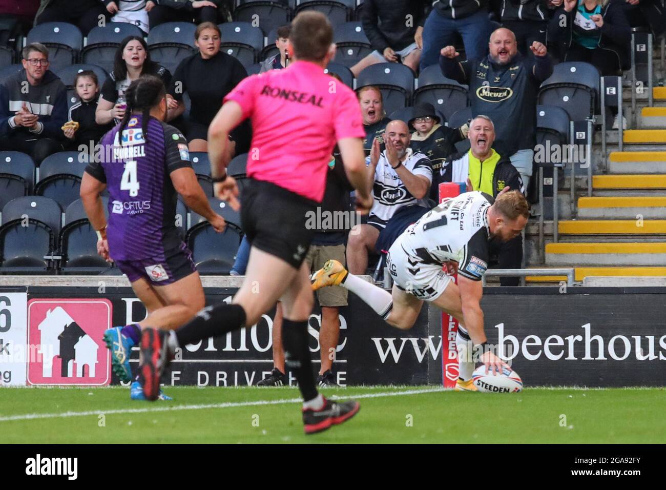 Adam Swift (21) of Hull FC scores a try in, on 7/29/2021. (Photo by ...