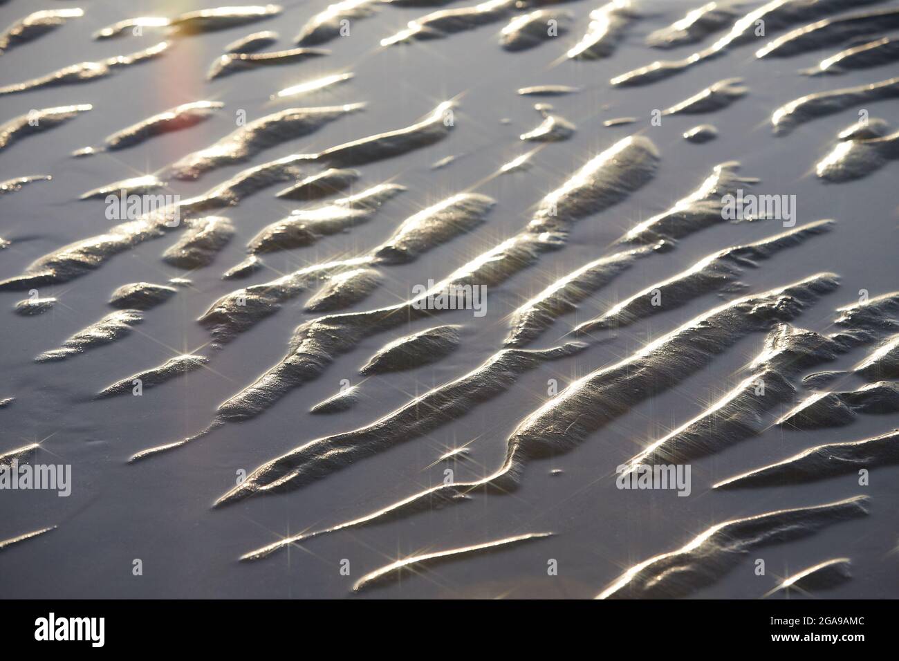 Texture of glitter water and soft waves. sparkling in water ...