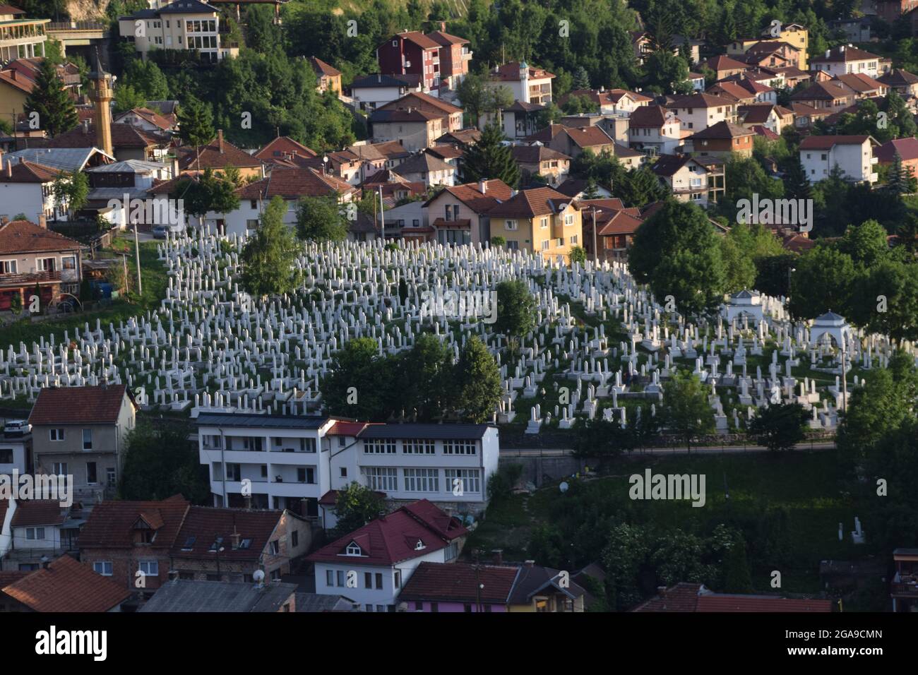 Memorials for victims of the Bosnian war Stock Photo - Alamy