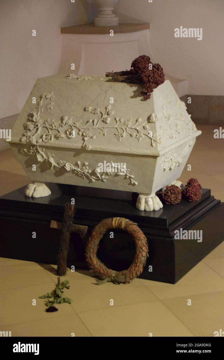 Historical casket coffin hi-res stock photography and images - Alamy