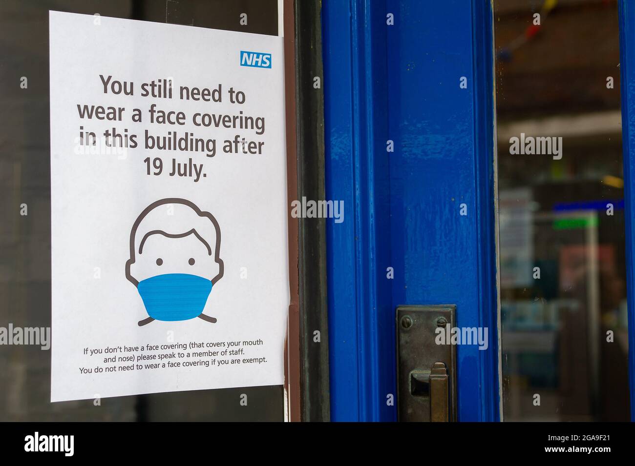 Chesham, Buckinghamshire, UK. 28th July, 2021. An NHS notice in a ...