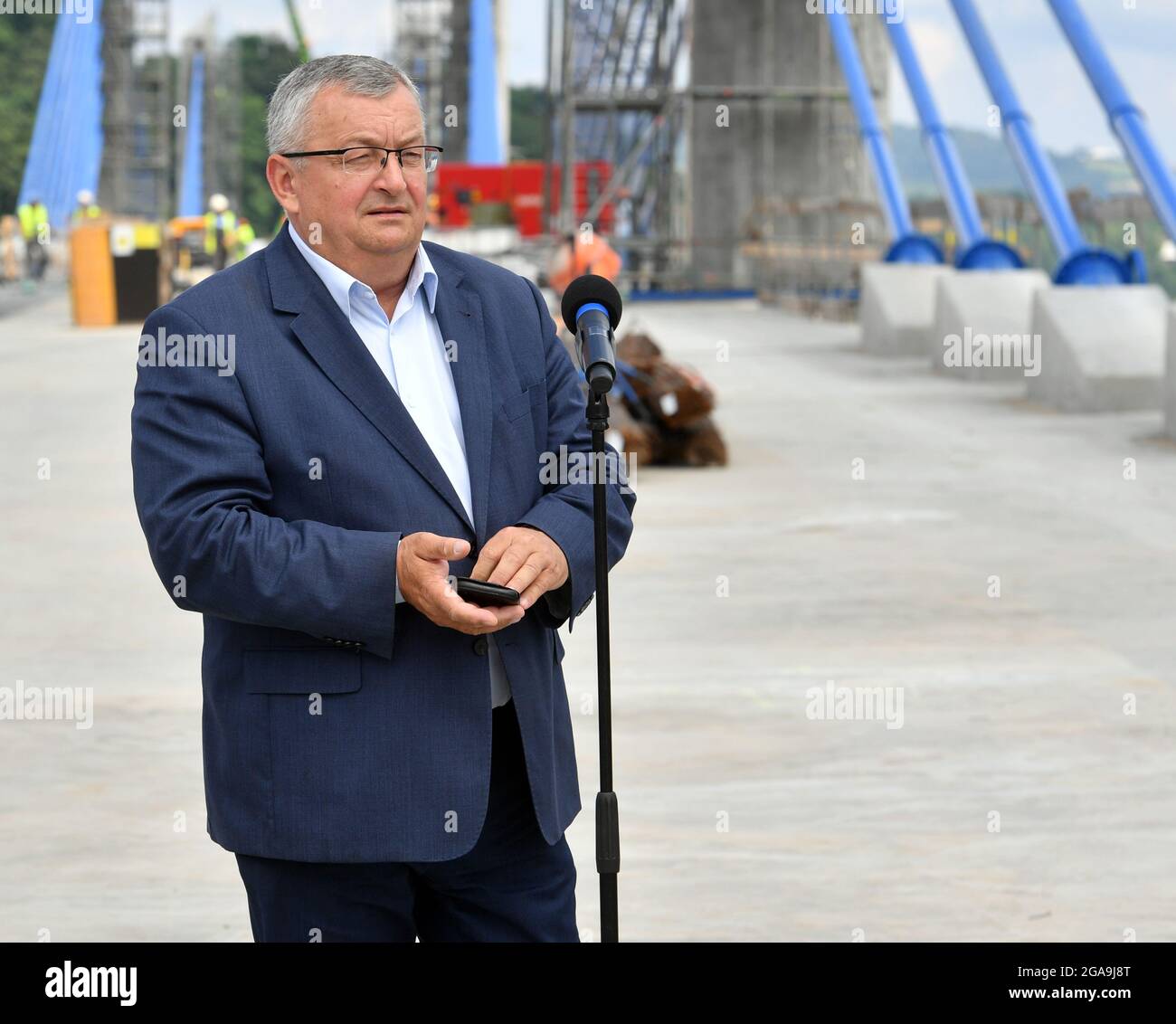 Minister of infrastructure hi-res stock photography and images - Alamy