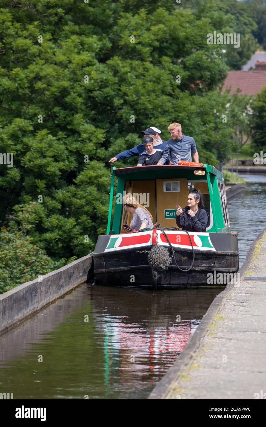 Highest canal aqueduct hi-res stock photography and images - Alamy