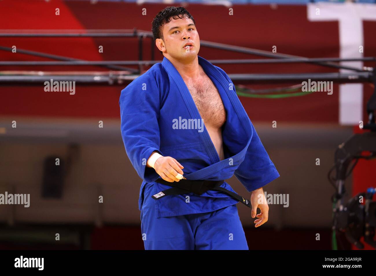 Tokyo, Japan. 29th July, 2021. Aaron Wolf (JPN) (blue) Judo : Men's ...