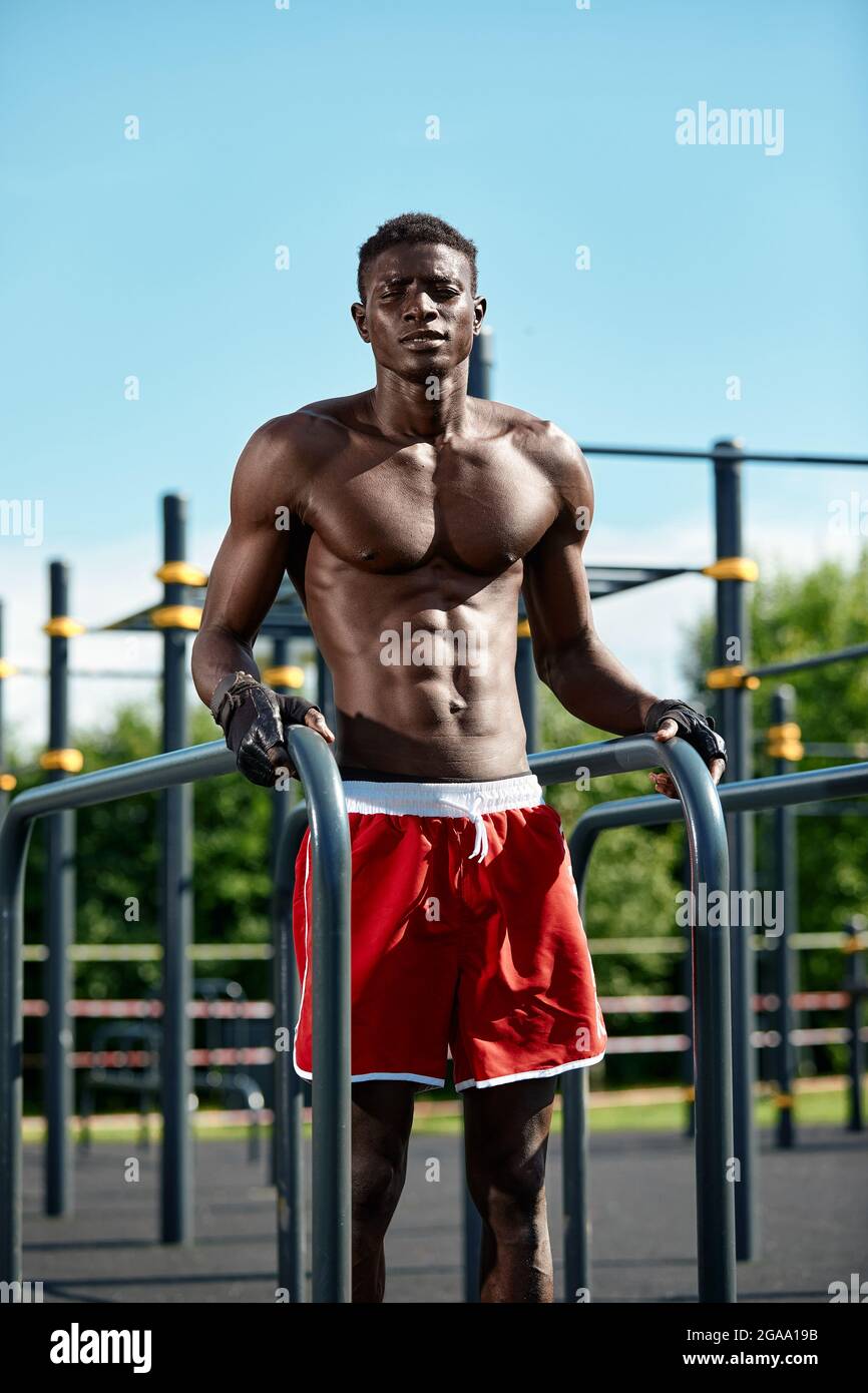 American bodybuilder bodybuilding caucasian hi-res stock photography ...