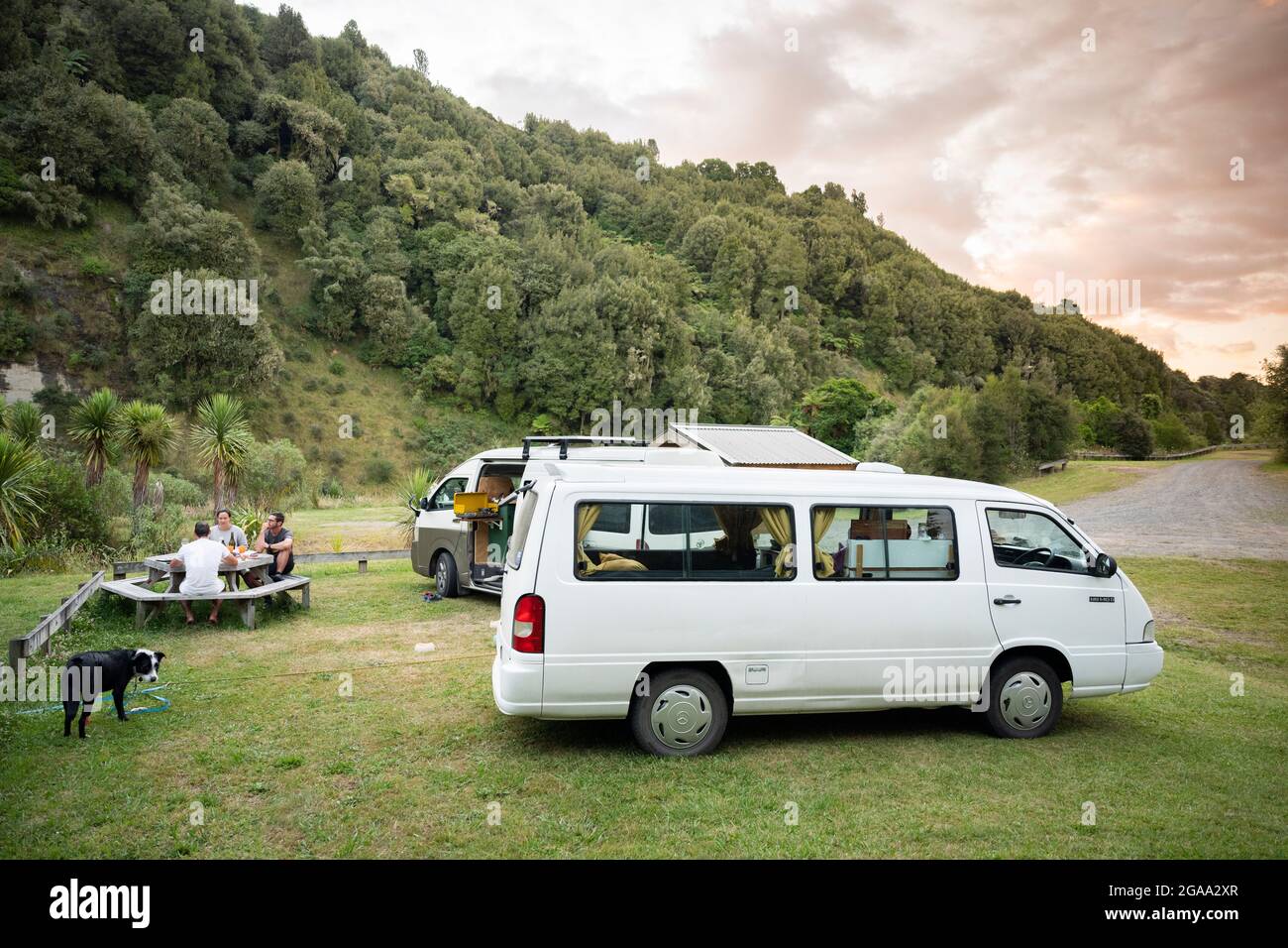 Campervan road trip new zealand hi-res stock photography and images - Alamy