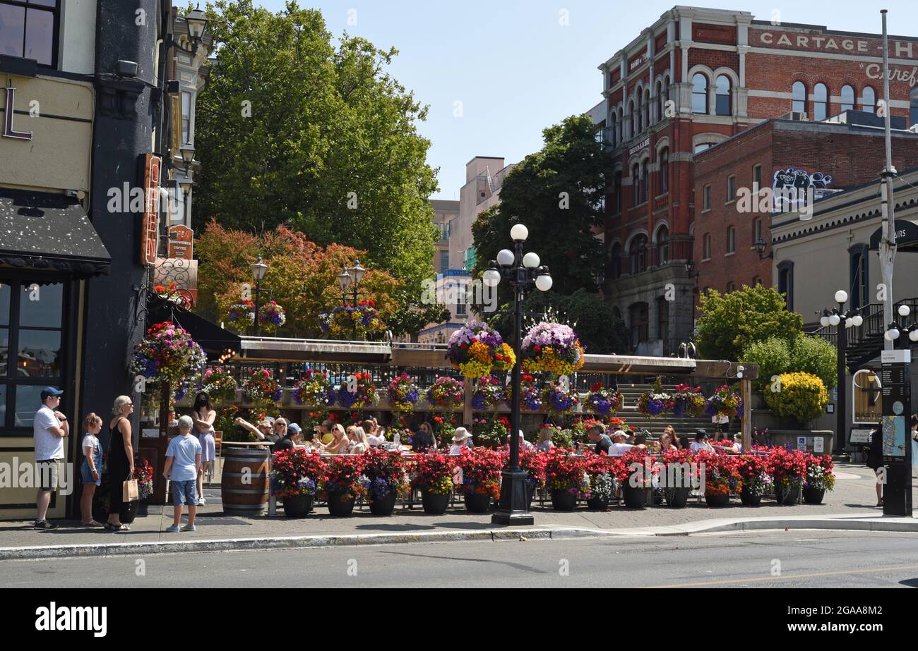 Bastion square summer victoria british columbia hi-res stock ...