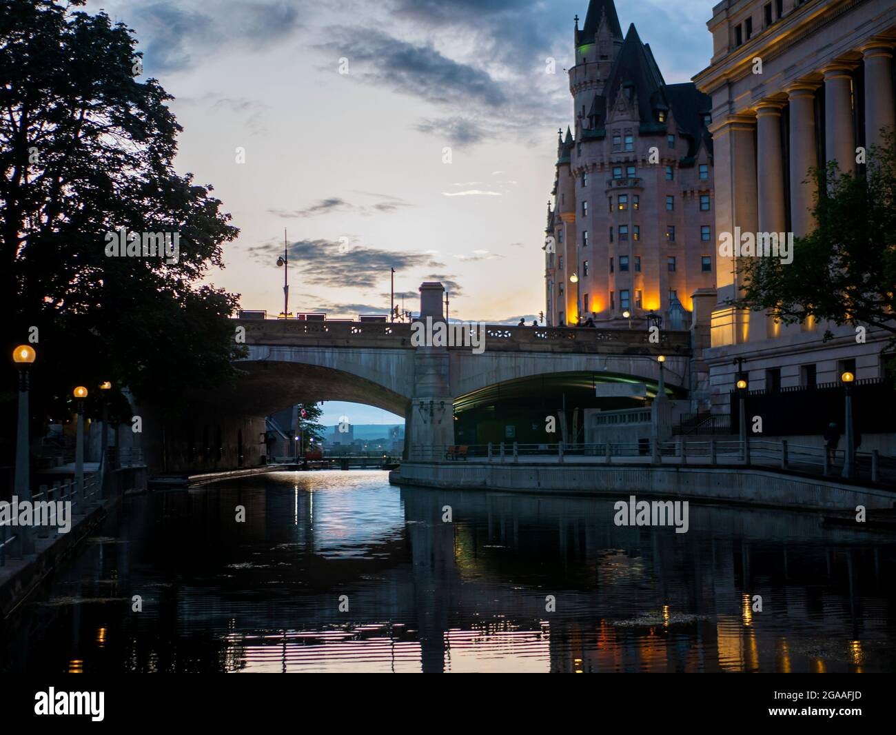 Rideau canal ottawa sunset hi-res stock photography and images - Alamy